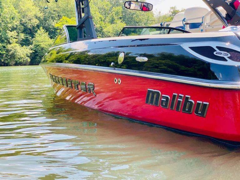 Malibu Boats - Team Marine
